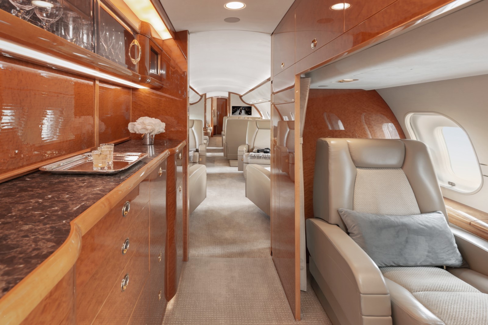 Bombardier Global Express XRS LX-ZIO | Private Jet | Global Jet